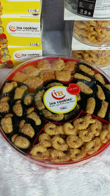 Gallery Devas - Jual Ina cookies snack Kombinasi Candy Tray | Ralali.com